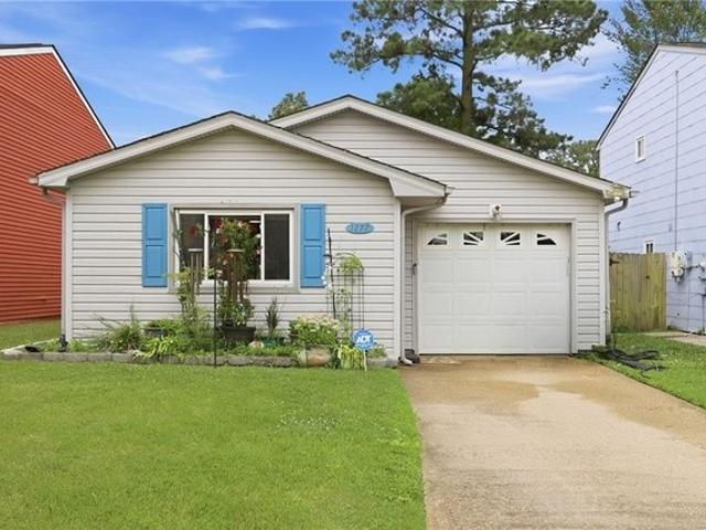 1277 New Land Dr, Virginia Beach, VA 23453