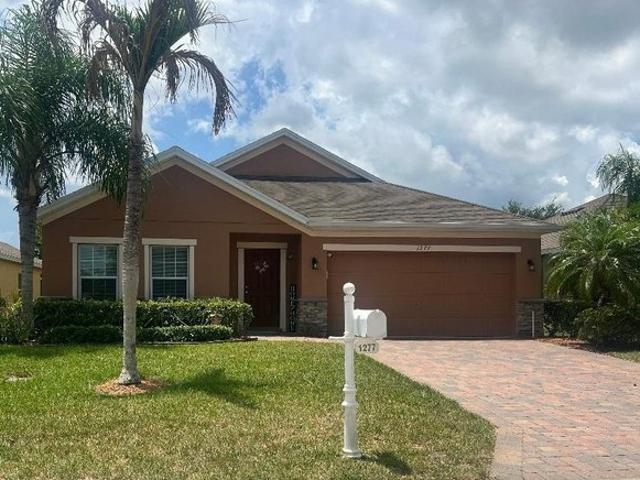 1277 Lexington Mnr SW, Vero Beach, FL 32962