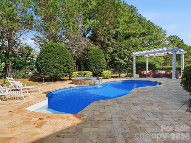 12783 Tom Short Road