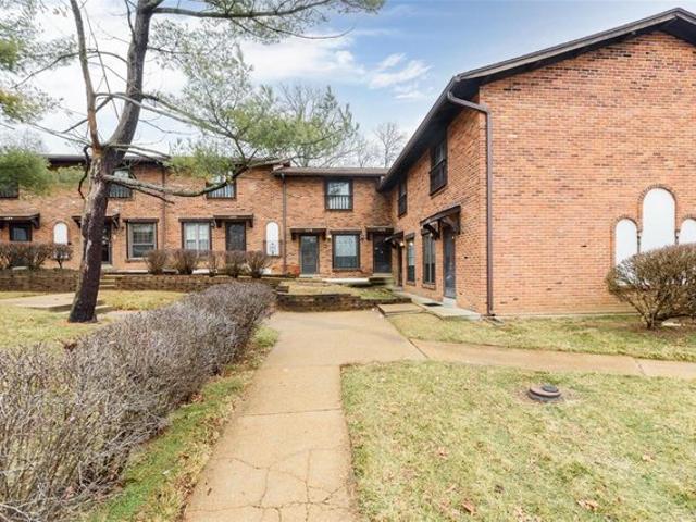 1278 N and Rd S, Saint Louis, MO 63130