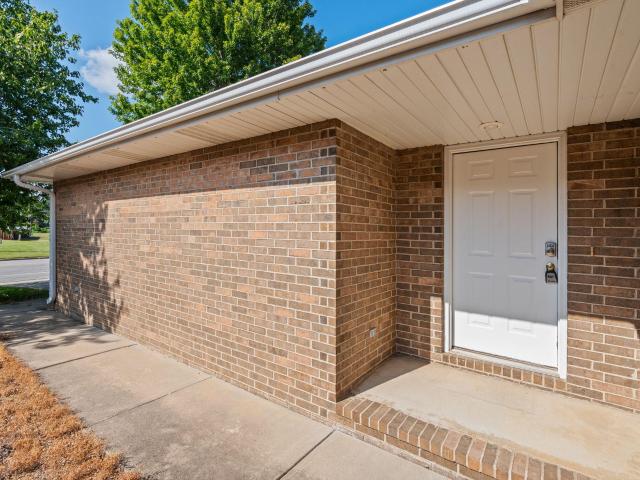 1278 W Butterfield Drive