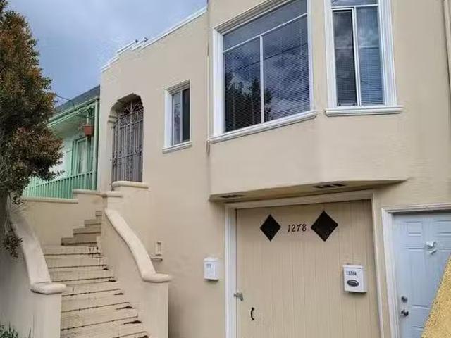 1278 1278 A 41ST AVE 1278 1278 1278 A 41ST AVE