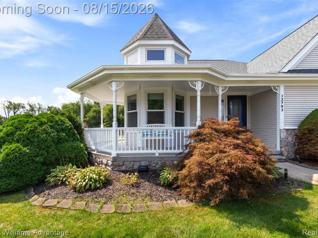 12793 Carolyn Way