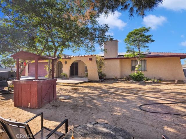 12790 Patoka Ct, Apple Valley, CA 92308 | MLS #HD26066 | Compass