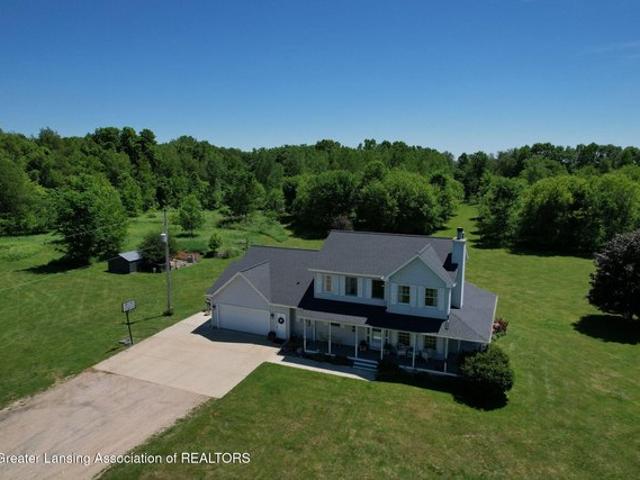 1279 E Territorial Rd, Rives Junction, MI 49277
