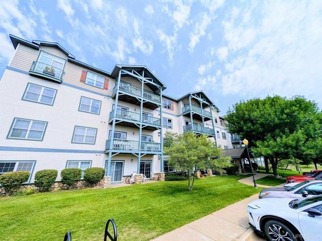 1279 Lakeshore Park Pl # Pc, Marquette, MI 49855