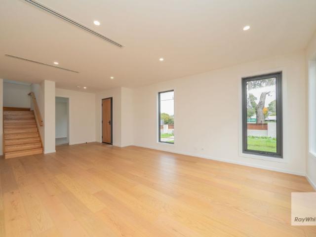 1/279 Springvale Road