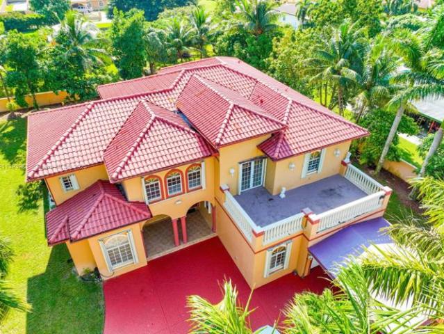 12700 187th Ter SW, Miami, FL 33177