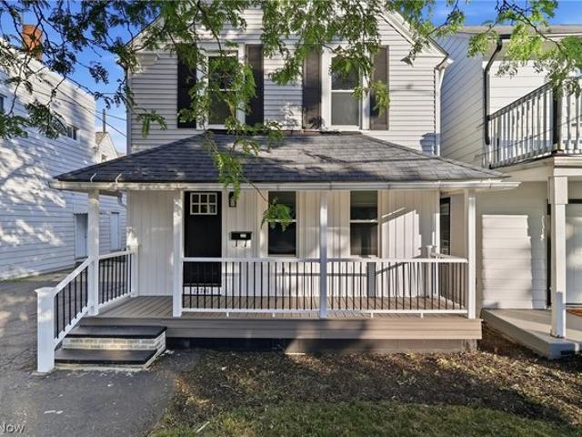 12701 Plover St, Lakewood, OH 44107
