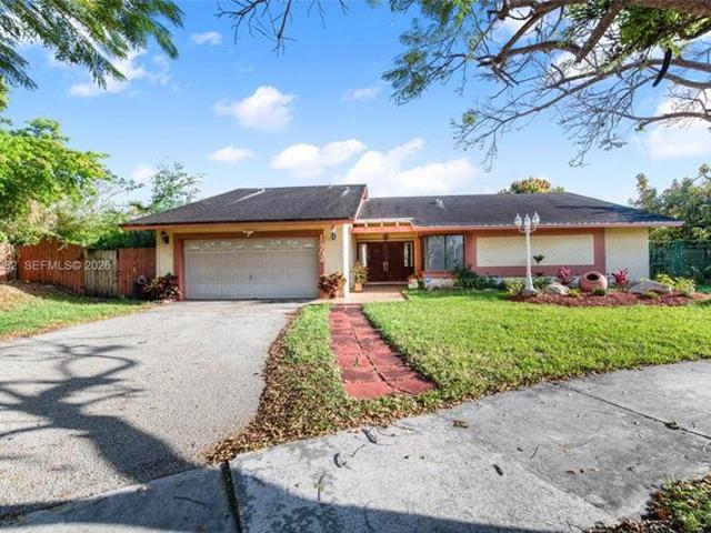 12702 SW 113th Ln, Miami, FL 33186