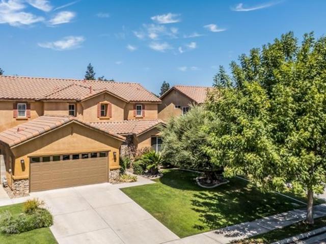 12704 Shallow Water Ct, Bakersfield, CA 93312