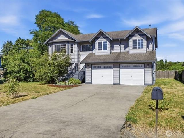 12705 6th Ave E, Tacoma, WA 98445