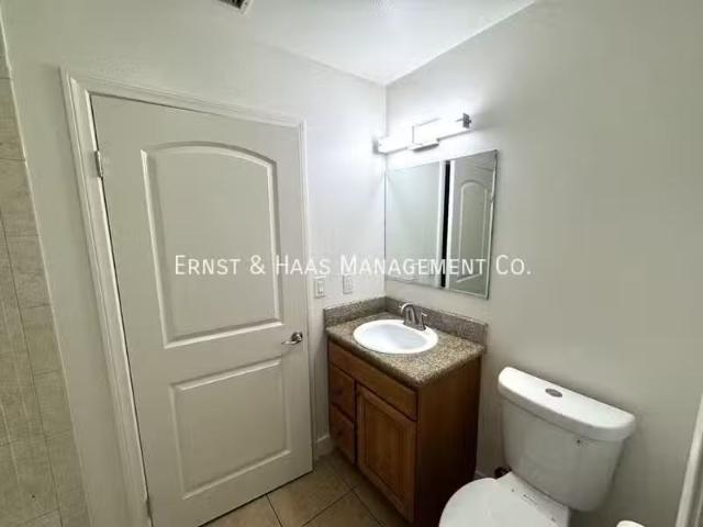 12705 Waldorf Dr Houses in Lynwood, CA