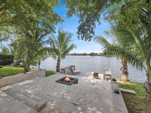 12706 Headwater Cir, Wellington, FL 33414