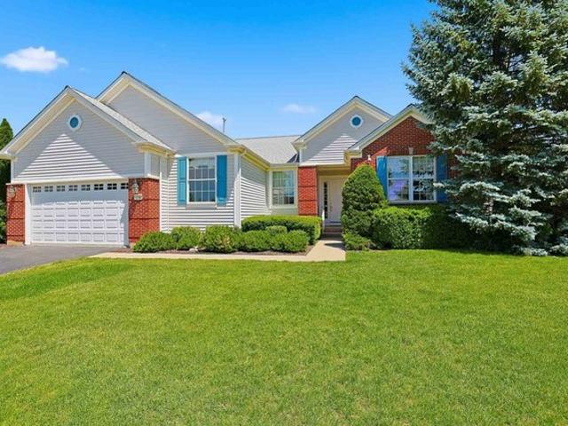 12706 Sycamore Ct, Huntley, IL 60142