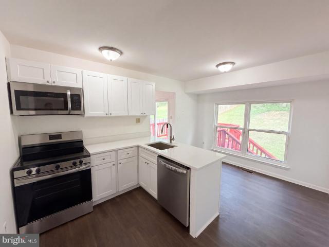 12708 Lampton Ln, Fort Washington, MD 20744 | MLS #MDPG2200 | Compass