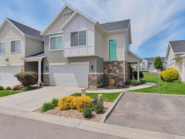 12708 S City Heights Dr, Riverton, UT 84065