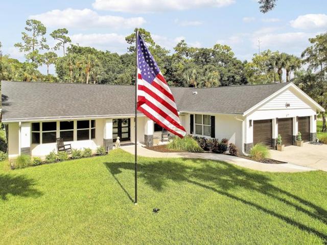 12709 Quercus Ln, Wellington, FL 33414