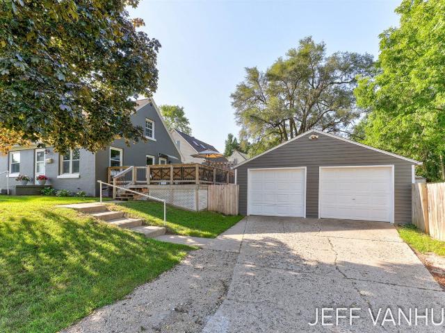 1270 Cedar Street