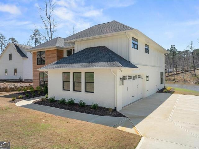 1270 Glen Eagle Drive