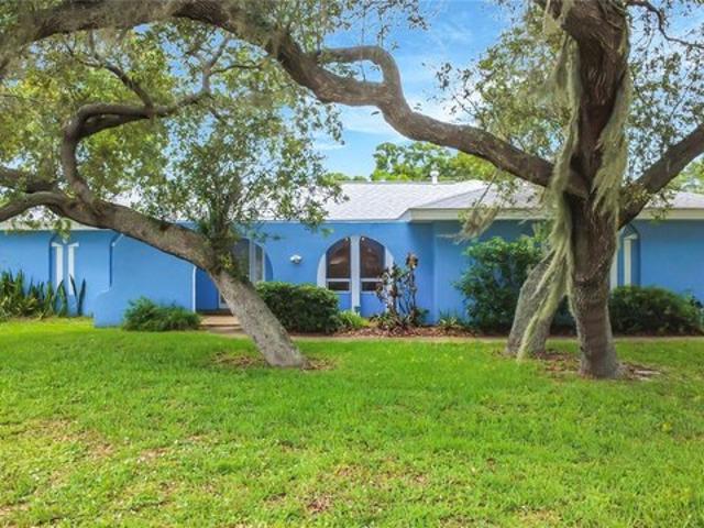 1270 Shady Ln, Merritt Island, FL 32952