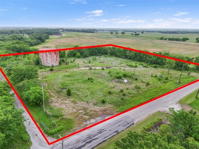 1270 Terry Ln, Sherman, TX 75092 | MLS #21248 | Compass