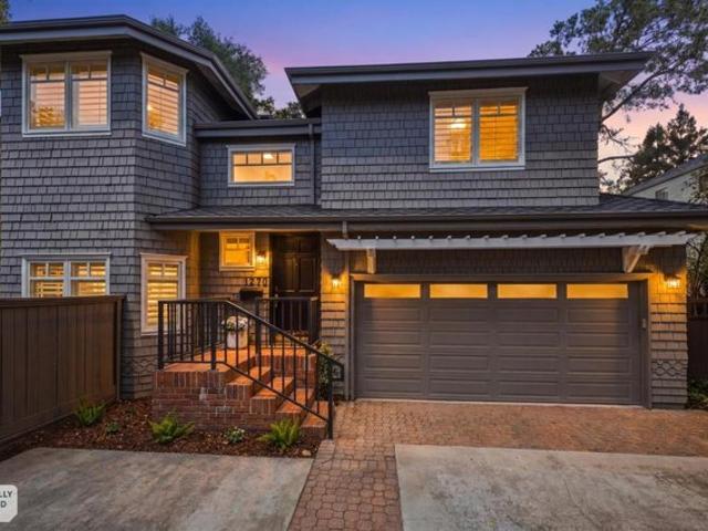 1270 University Dr, Menlo Park, CA 94025
