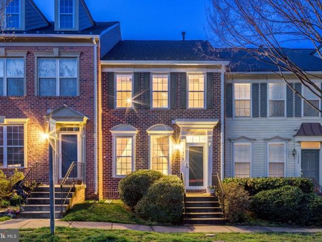 1270 Vintage Pl, Reston, VA 20194