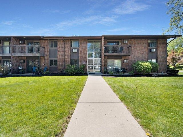 1270 Wisconsin St Unit 203A, Lake Geneva, WI 53147