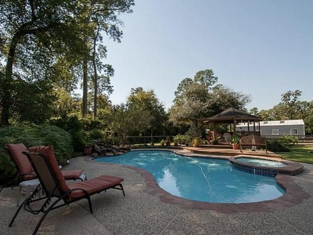 12713 W Shadow Lake Ln, Cypress, TX 77429
