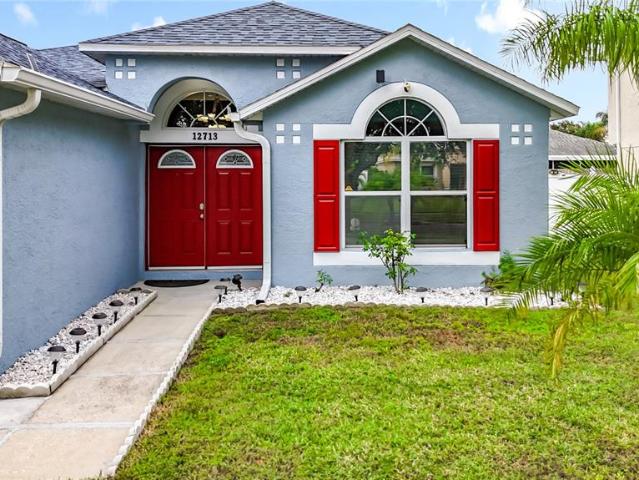 12713 Kings Lake Dr, Gibsonton, FL 33534 | MLS #TB8446 | Compass