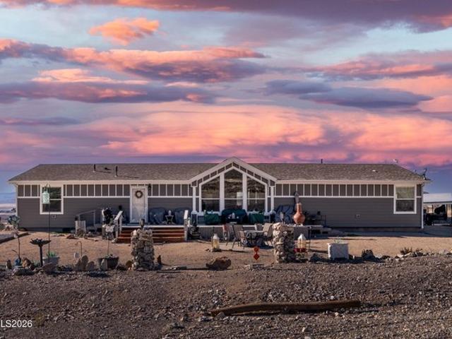 12710 Carson Dr, Lovelock, NV 89419