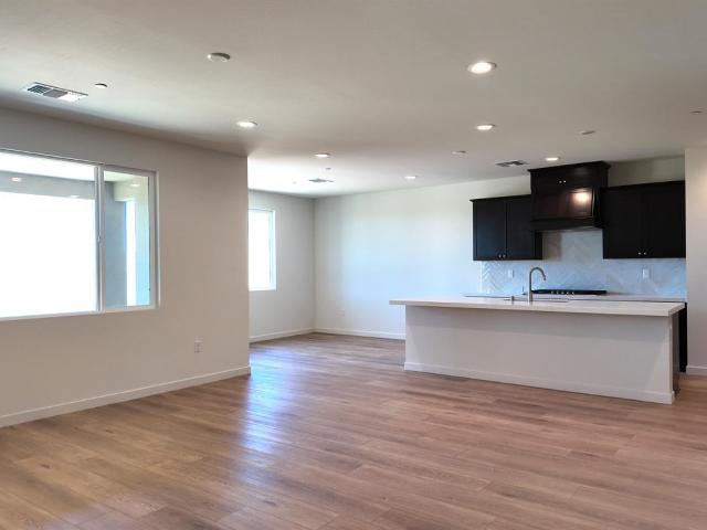 12711 Petaluma