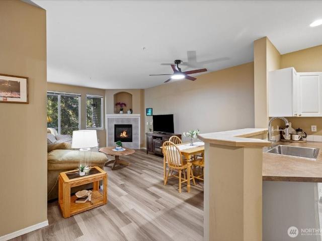 12712 Admiralty Way # B204