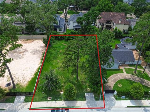 12715 Memorial Dr, Houston, TX 77024