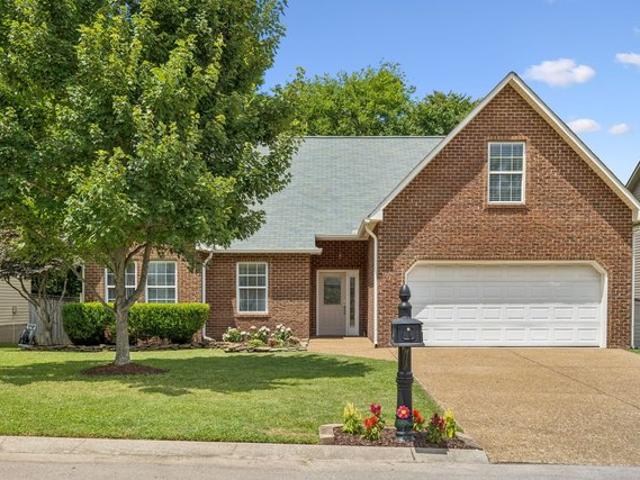 1271 Baker Creek Dr, Spring Hill, TN 37174