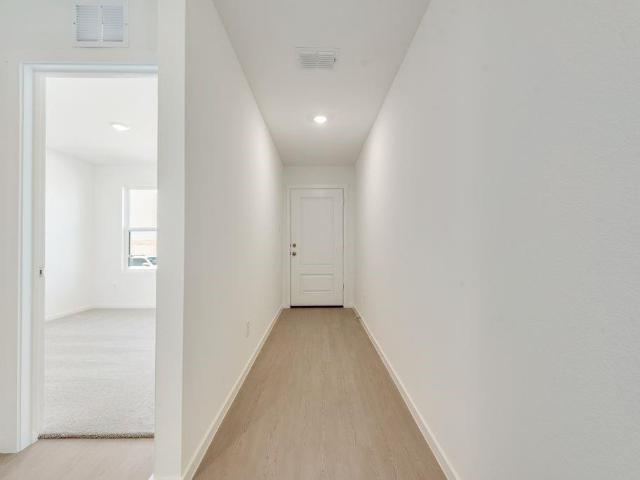 1271 Falcon Heights