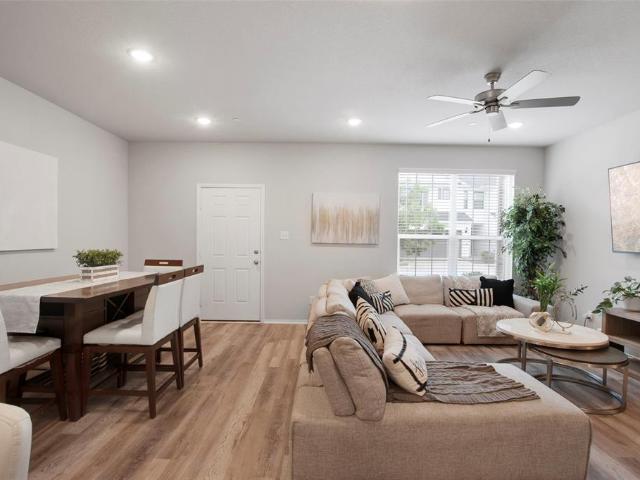 1271 Lamar Drive