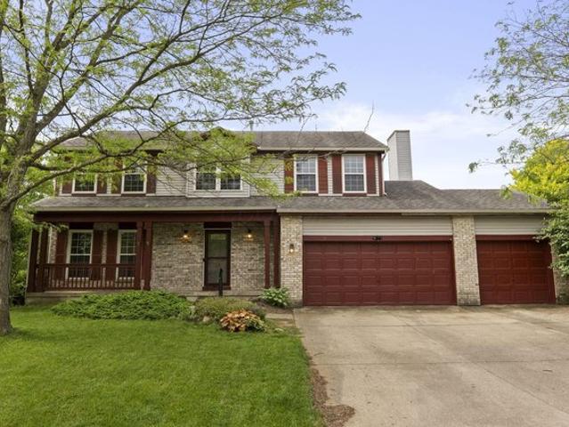 1271 River Trail Dr, Grove City, OH 43123