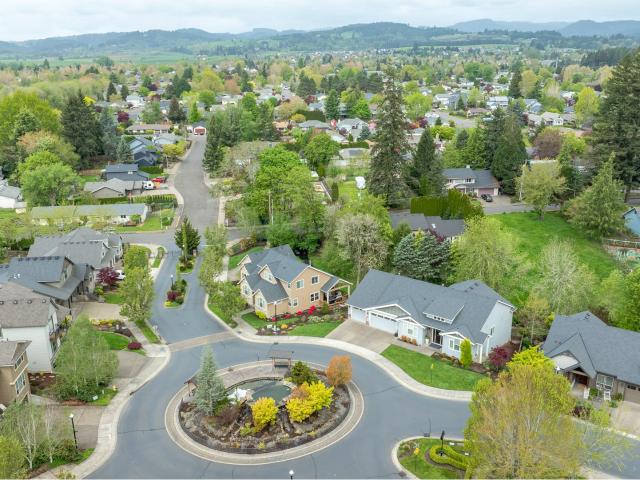 1271 sw forest glen dr