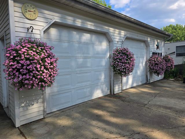 1271 S dye Road