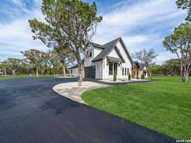 1271 View Ridge