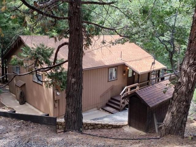 1271 Wy Ct, Camp Nelson, CA 93265