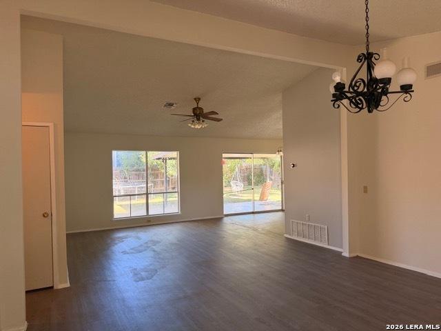 12723 La Quinta