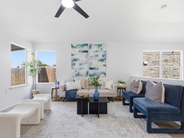 12720 La Paz Ln