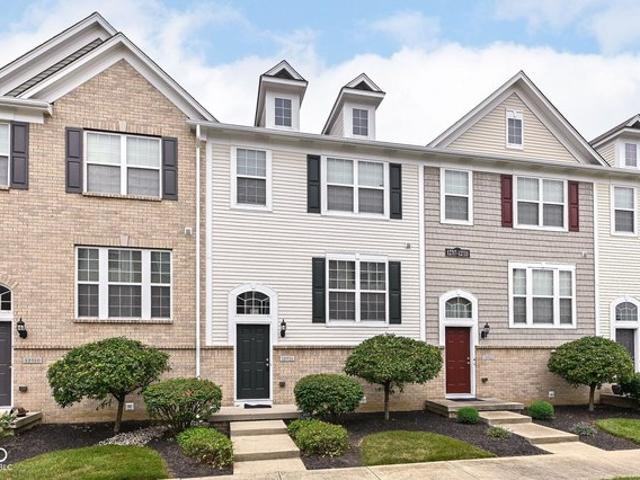 12721 Tamworth Dr, Fishers, IN 46037