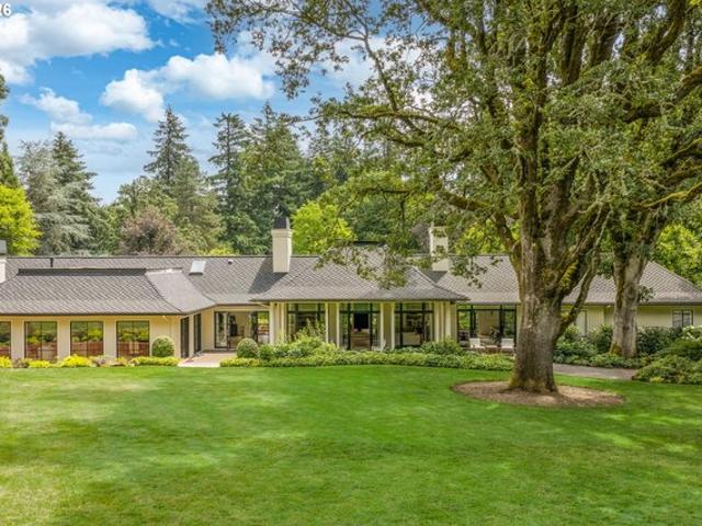 12727 S Iron Mountain Blvd, Portland, OR 97219