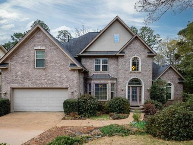12725 Meadows Edge Ln, Little Rock, AR 72211