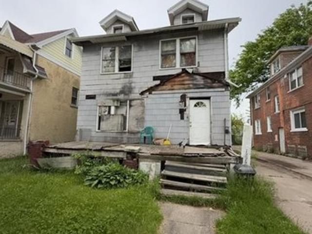 12725 Northlawn St, Detroit, MI 48238