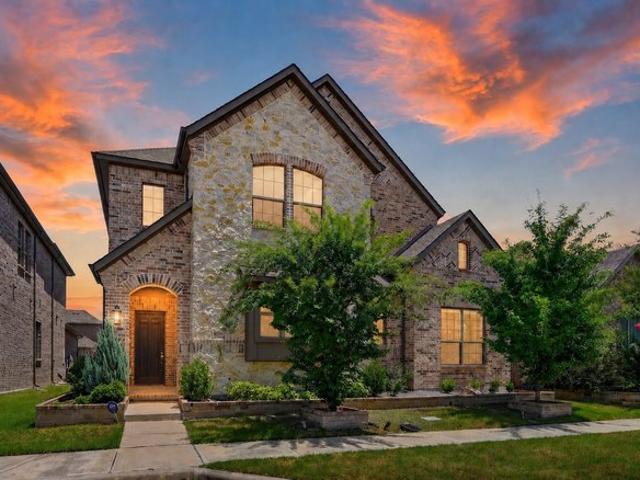 12728 Royal Oaks Ln, Farmers Branch, TX 75234